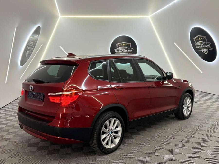Red BMW X3 2013 in Marijampole, with an engine capacity of 2.99 L and mileage of 303 thousand km for 10450 €, photo 8 on AUTOMOTO.COM.LV