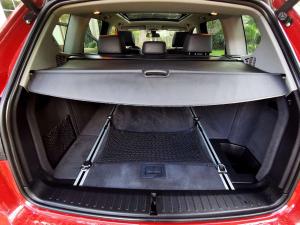 Red BMW X3 2017 in Siauliai, with an engine capacity of 2.00 L and mileage of 138 thousand km for 11999 €, photo 15 on AUTOMOTO.COM.LV