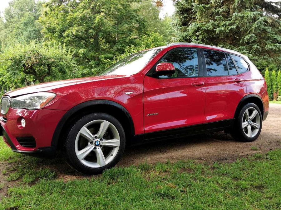 Red BMW X3 2017 in Siauliai, with an engine capacity of 2.00 L and mileage of 138 thousand km for 11999 €, photo 20 on AUTOMOTO.COM.LV