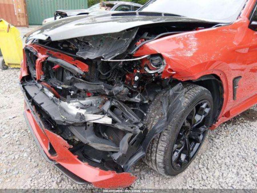 Red BMW X3 2020 in Klaipeda, with an engine capacity of 0.30 L and mileage of 93 thousand km for 16000 €, photo 16 on AUTOMOTO.COM.LV