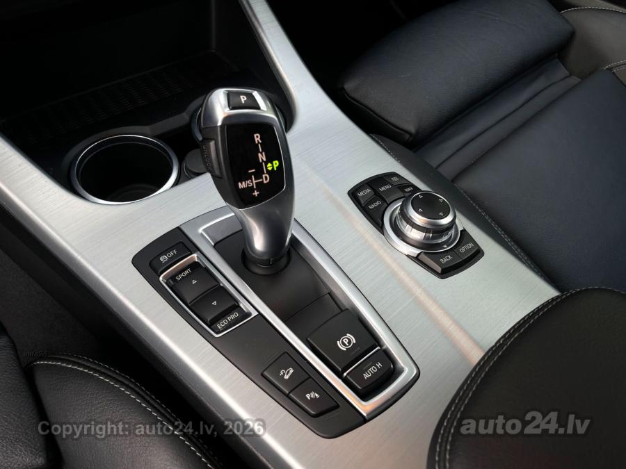 Sarkans BMW X3 2013 Tartu, ar dzinēja tilpumu 3.00 L un nobraukumu 236 tūkst. km par 14490 €, foto 24 vietnē AUTOMOTO.COM.LV