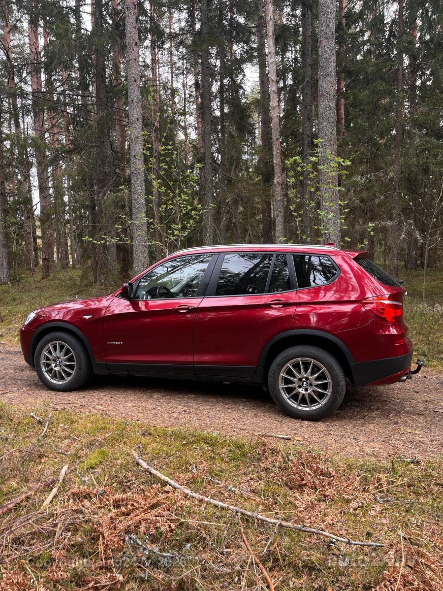 BMW X3 2011 in Kardla, with an engine capacity of 2.00 L and mileage of 303 thousand km for 9400 €, photo 5 on AUTOMOTO.COM.LV