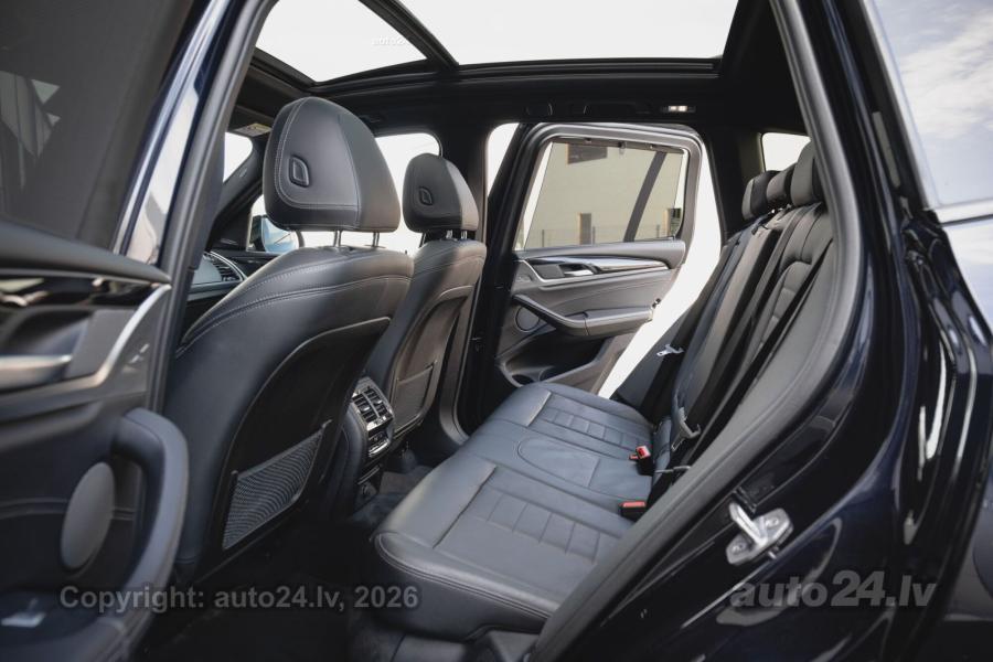 BMW X3 2018 Tallina, ar dzinēja tilpumu 3.00 L un nobraukumu 220 tūkst. km par 25800 €, foto 12 vietnē AUTOMOTO.COM.LV