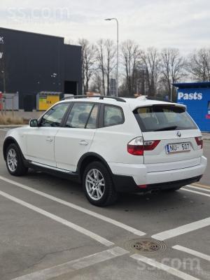 Balts BMW X3 2007 Rīga, ar dzinēja tilpumu 2.50 L un nobraukumu 258 tūkst. km par 3800 €, foto 4 vietnē AUTOMOTO.COM.LV