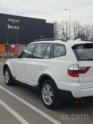 Balts BMW X3 2007 Rīga, ar dzinēja tilpumu 2.50 L un nobraukumu 258 tūkst. km par 3800 €, foto 8 vietnē AUTOMOTO.COM.LV