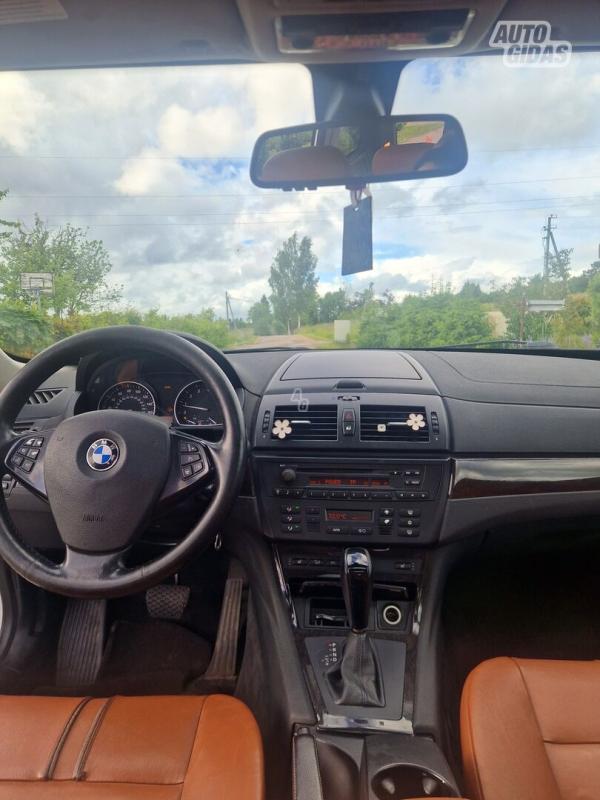 Balts BMW X3 2007 Telšiai, ar dzinēja tilpumu 3.00 L un nobraukumu 300 tūkst. km par 4500 €, foto 8 vietnē AUTOMOTO.COM.LV