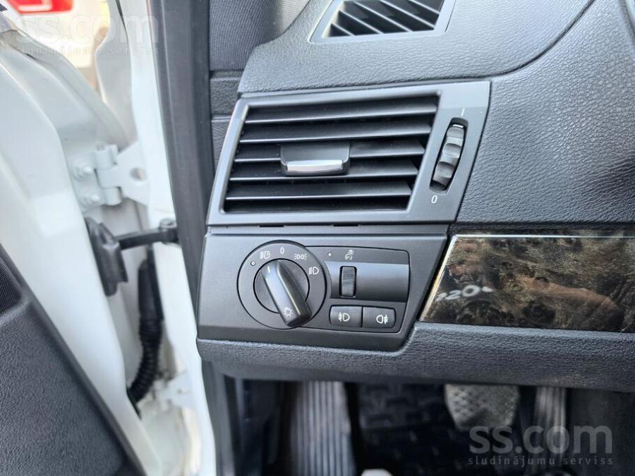 Balts BMW X3 2007 Jelgava, ar dzinēja tilpumu 2.50 L un nobraukumu 260 tūkst. km par 5999 €, foto 25 vietnē AUTOMOTO.COM.LV
