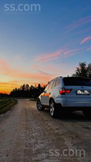 White BMW X3 2007 in Saldus, with an engine capacity of 3.00 L and mileage of 308 thousand km for 7500 €, photo 3 on AUTOMOTO.COM.LV