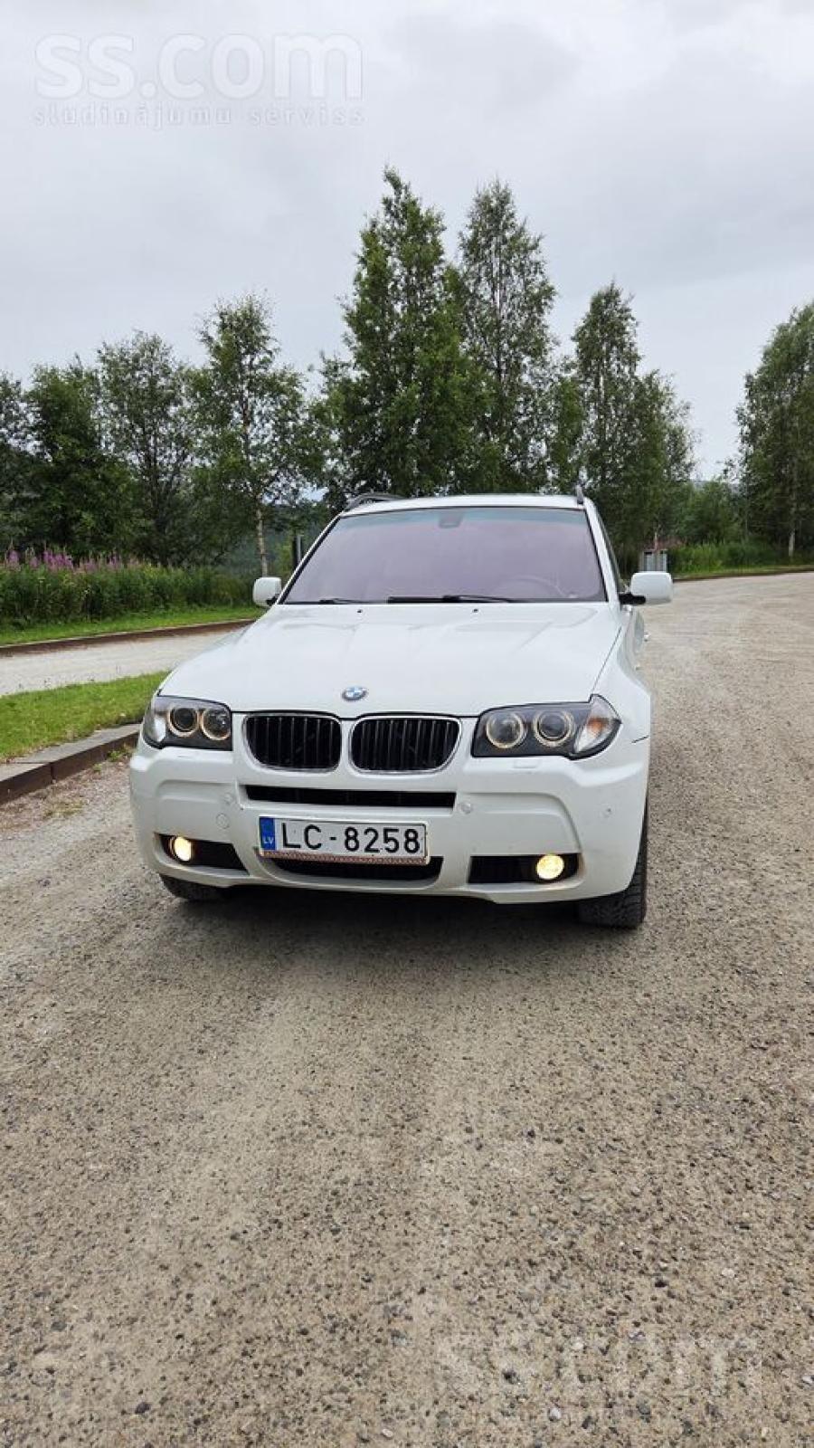 Белый БМВ Х3 2007 в Бауска, объемом двигателя 3.00 л и пробегом 260 тыс. км за 4650 €, фото 1 на AUTOMOTO.COM.LV