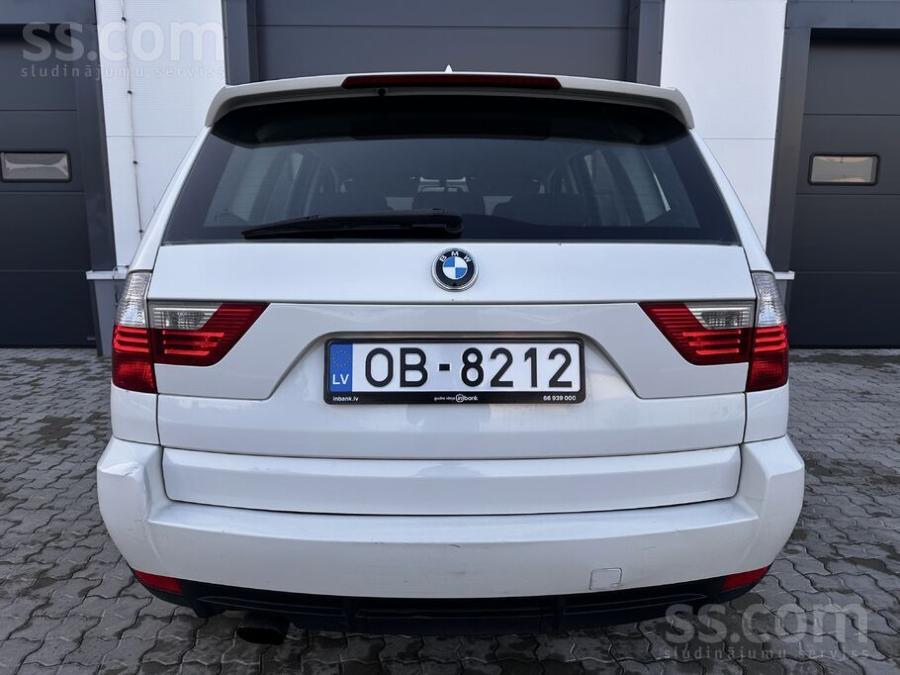 White BMW X3 2008 in Riga, with an engine capacity of 2.00 L and mileage of 261 thousand km for 4999 €, photo 10 on AUTOMOTO.COM.LV