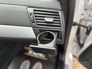Balts BMW X3 2008 Kuldīga, ar dzinēja tilpumu 2.00 L un nobraukumu 382 tūkst. km par 5390 €, foto 18 vietnē AUTOMOTO.COM.LV