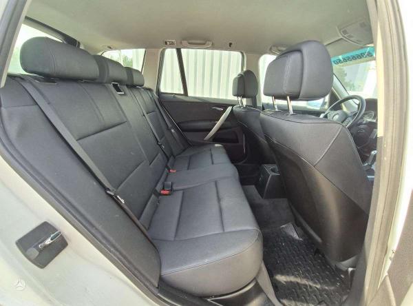 White BMW X3 2008 in Klaipeda, with an engine capacity of 2.00 L and mileage of 220 thousand km for 3200 €, photo 6 on AUTOMOTO.COM.LV