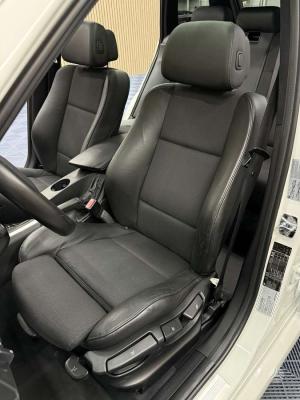 Balts BMW X3 2008 Marijampole, ar dzinēja tilpumu 2.00 L un nobraukumu 192 tūkst. km par 6750 €, foto 19 vietnē AUTOMOTO.COM.LV