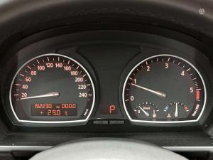 Balts BMW X3 2008 Marijampole, ar dzinēja tilpumu 2.00 L un nobraukumu 192 tūkst. km par 6750 €, foto 25 vietnē AUTOMOTO.COM.LV