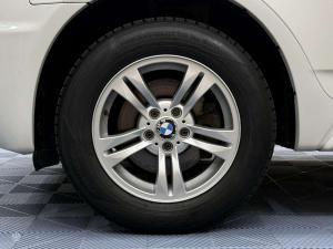 Balts BMW X3 2008 Marijampole, ar dzinēja tilpumu 2.00 L un nobraukumu 192 tūkst. km par 6750 €, foto 31 vietnē AUTOMOTO.COM.LV