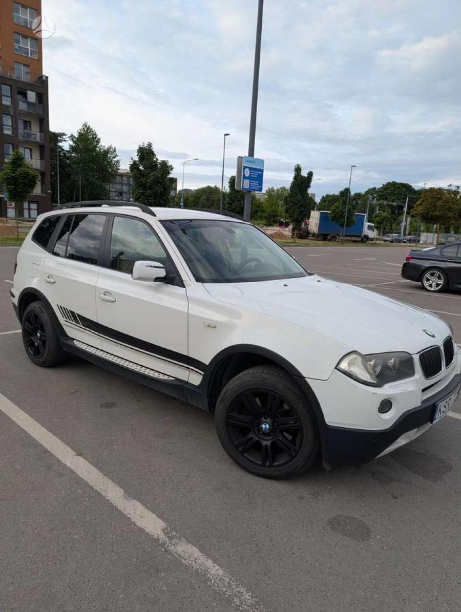 White BMW X3 2008 in Vilnius, with an engine capacity of 2.00 L and mileage of 222 thousand km for 4700 €, photo 4 on AUTOMOTO.COM.LV