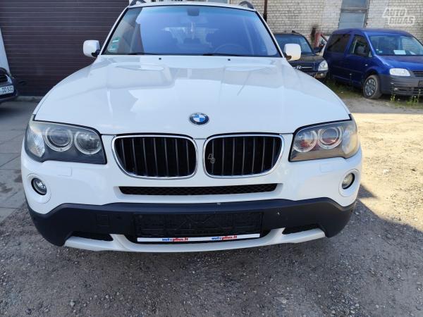 БМВ Х3 2008 в Утена на AUTOMOTO.COM.LV Белый БМВ Х3 2008 в Утена, объемом двигателя 2.00 л и пробегом 290 тыс. км за 4690 €, фото 3 на AUTOMOTO.COM.LV