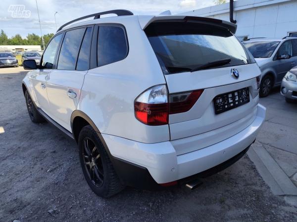 БМВ Х3 2008 в Утена на AUTOMOTO.COM.LV Белый БМВ Х3 2008 в Утена, объемом двигателя 2.00 л и пробегом 290 тыс. км за 4690 €, фото 11 на AUTOMOTO.COM.LV