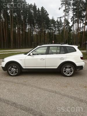 White BMW X3 2009 in Riga, with an engine capacity of 3.00 L and mileage of 322 thousand km for 4900 €, photo 3 on AUTOMOTO.COM.LV