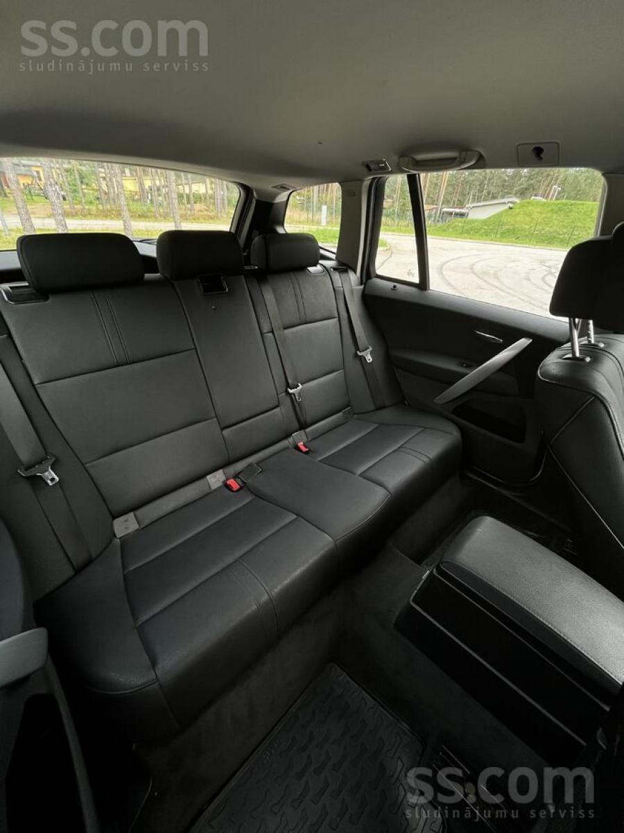 White BMW X3 2009 in Riga, with an engine capacity of 3.00 L and mileage of 322 thousand km for 4900 €, photo 6 on AUTOMOTO.COM.LV