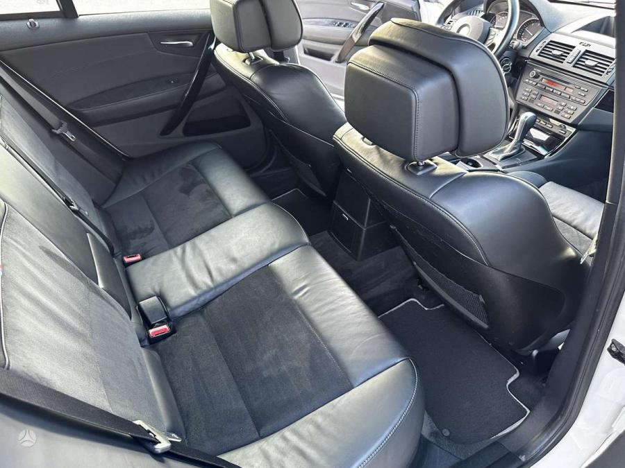 Balts BMW X3 2009 Marijampole, ar dzinēja tilpumu 2.00 L un nobraukumu 284 tūkst. km par 6499 €, foto 15 vietnē AUTOMOTO.COM.LV