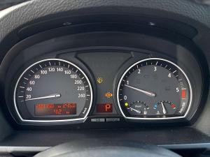 Balts BMW X3 2009 Marijampole, ar dzinēja tilpumu 2.00 L un nobraukumu 284 tūkst. km par 6499 €, foto 19 vietnē AUTOMOTO.COM.LV