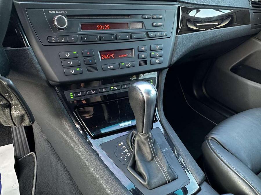 Balts BMW X3 2009 Marijampole, ar dzinēja tilpumu 2.00 L un nobraukumu 284 tūkst. km par 6499 €, foto 20 vietnē AUTOMOTO.COM.LV