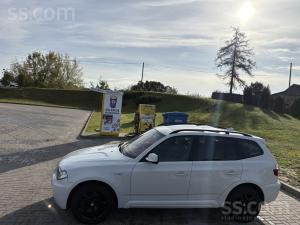 Balts BMW X3 2009 Rēzekne, ar dzinēja tilpumu 2.00 L un nobraukumu 327 tūkst. km par 6700 €, foto 5 vietnē AUTOMOTO.COM.LV