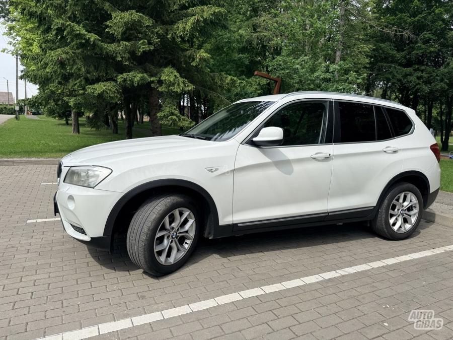 Белый БМВ Х3 2010 в Каунас, объемом двигателя 2.00 л и пробегом 256 тыс. км за 8899 €, фото 1 на AUTOMOTO.COM.LV