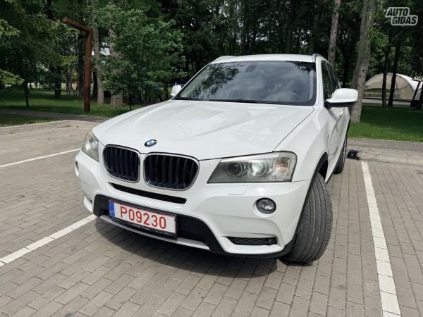 White BMW X3 2010 in Kaunas, with an engine capacity of 2.00 L and mileage of 256 thousand km for 8899 €, photo 2 on AUTOMOTO.COM.LV