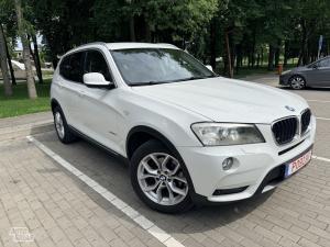 White BMW X3 2010 in Kaunas, with an engine capacity of 2.00 L and mileage of 256 thousand km for 8499 €, photo 7 on AUTOMOTO.COM.LV