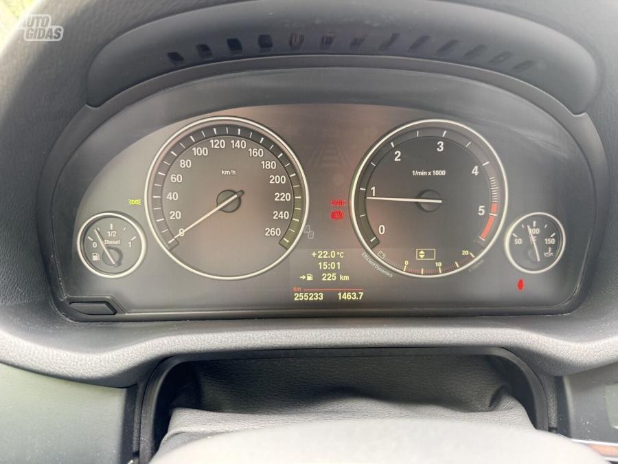 White BMW X3 2010 in Kaunas, with an engine capacity of 2.00 L and mileage of 256 thousand km for 8499 €, photo 13 on AUTOMOTO.COM.LV