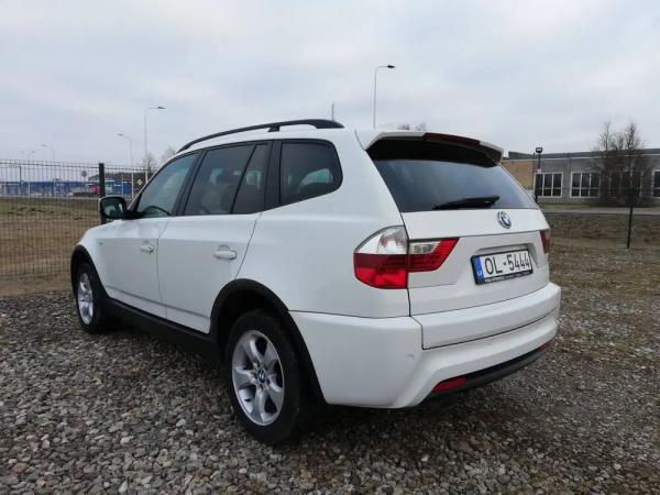White BMW X3 2010 in Saldus, with an engine capacity of 2.00 L and mileage of 230 thousand km for 6600 €, photo 4 on AUTOMOTO.COM.LV