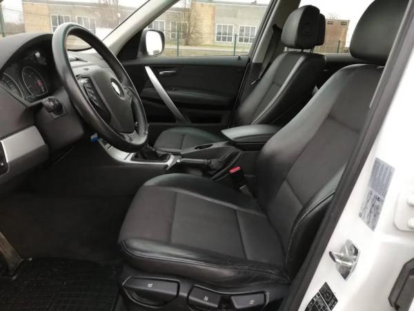 White BMW X3 2010 in Saldus, with an engine capacity of 2.00 L and mileage of 230 thousand km for 6600 €, photo 5 on AUTOMOTO.COM.LV