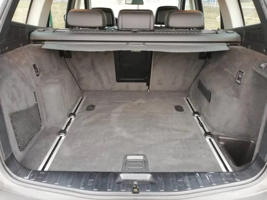 Balts BMW X3 2010 Saldus, ar dzinēja tilpumu 2.00 L un nobraukumu 230 tūkst. km par 6600 €, foto 10 vietnē AUTOMOTO.COM.LV