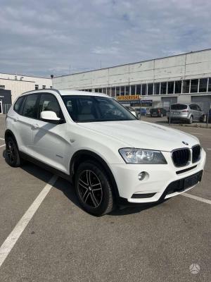 White BMW X3 2010 in Panevezys, with an engine capacity of 2.00 L and mileage of 284 thousand km for 7800 €, photo  on AUTOMOTO.COM.LV