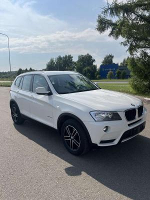 White BMW X3 2010 in Panevezys, with an engine capacity of 2.00 L and mileage of 284 thousand km for 7800 €, photo 10 on AUTOMOTO.COM.LV