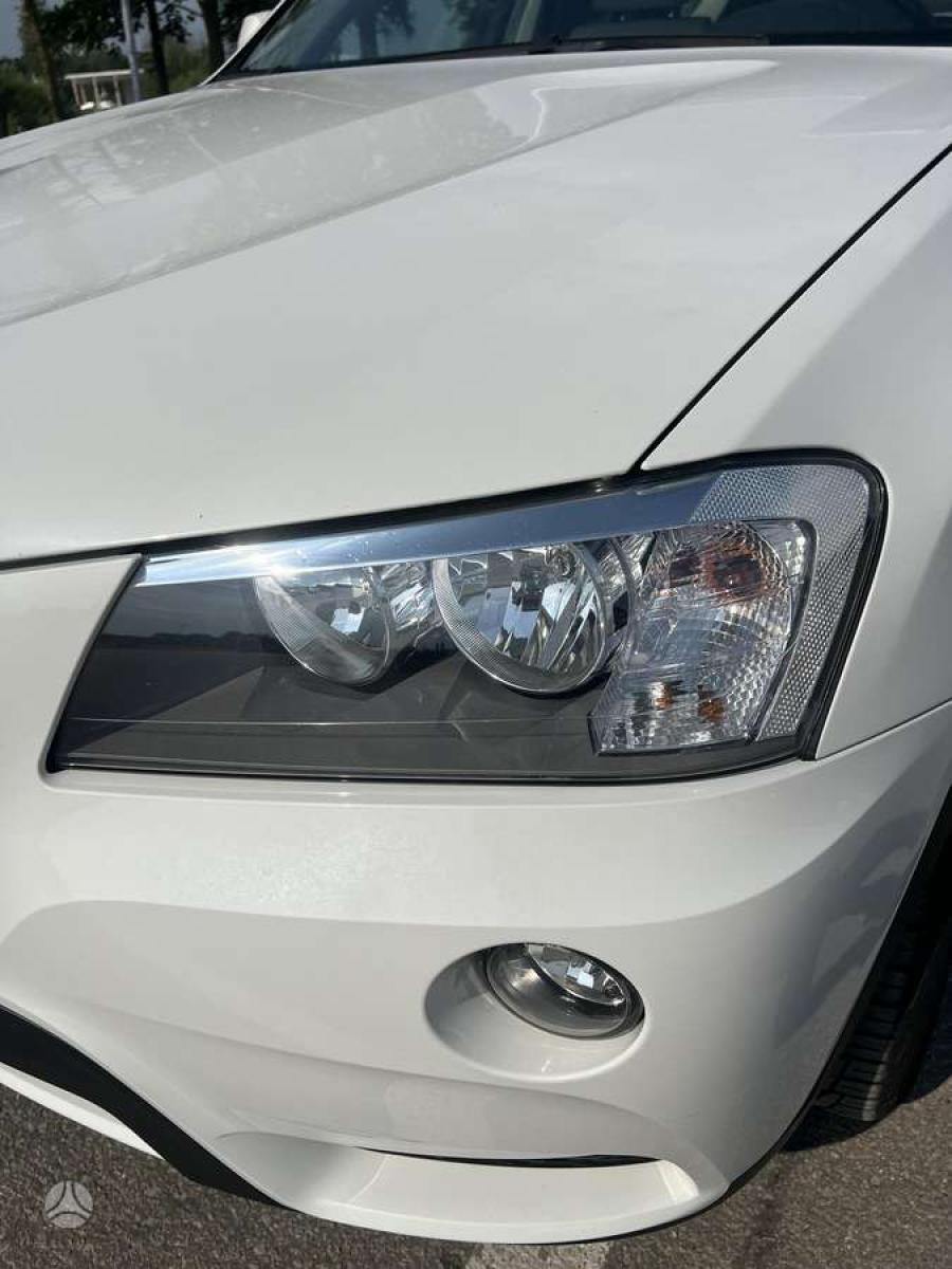 White BMW X3 2010 in Panevezys, with an engine capacity of 2.00 L and mileage of 284 thousand km for 7800 €, photo 11 on AUTOMOTO.COM.LV