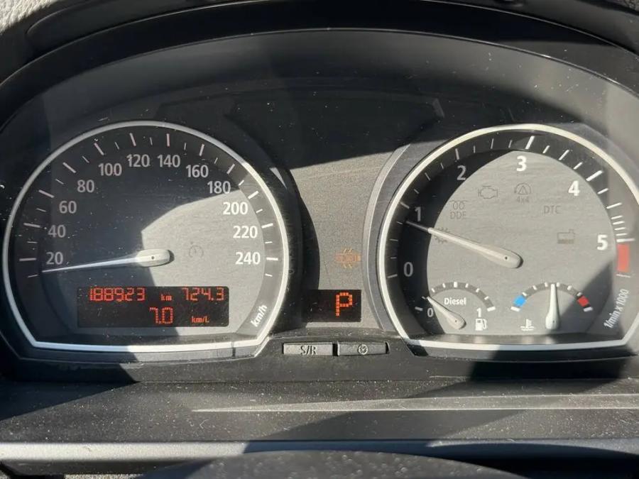 Белый БМВ Х3 2010 в Юрмала, объемом двигателя 2.00 л и пробегом 188 тыс. км за 7950 €, фото 28 на AUTOMOTO.COM.LV