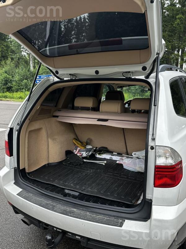 White BMW X3 2010 in Riga, with an engine capacity of 2.00 L and mileage of 173 thousand km for 6500 €, photo 10 on AUTOMOTO.COM.LV