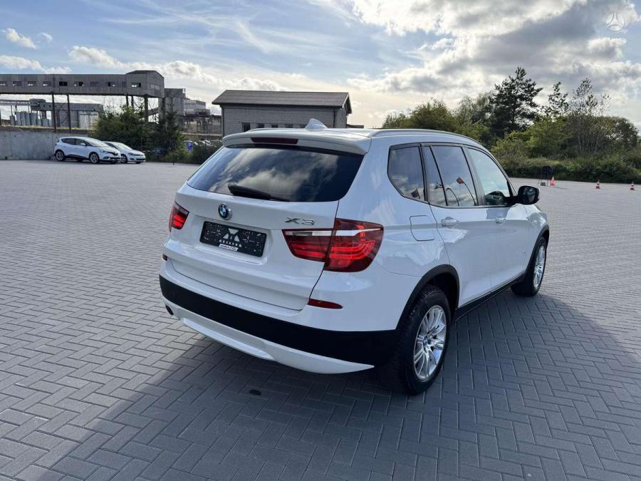 White BMW X3 2010 in Telschi, with an engine capacity of 2.00 L and mileage of 240 thousand km for 8999 €, photo 7 on AUTOMOTO.COM.LV