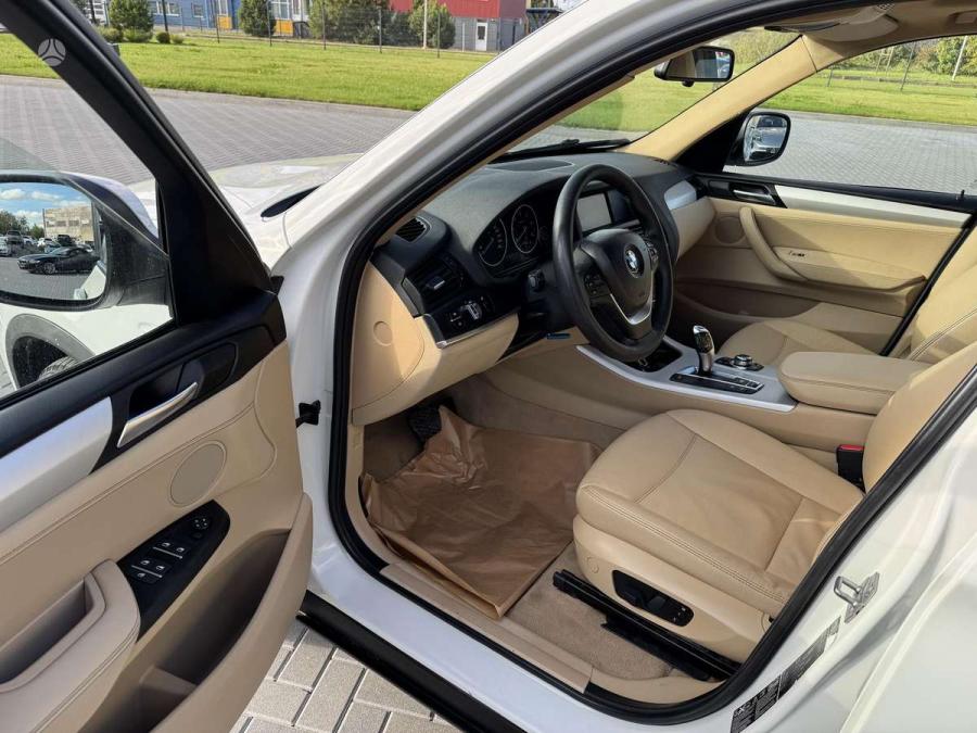 White BMW X3 2010 in Telschi, with an engine capacity of 2.00 L and mileage of 240 thousand km for 8999 €, photo 17 on AUTOMOTO.COM.LV