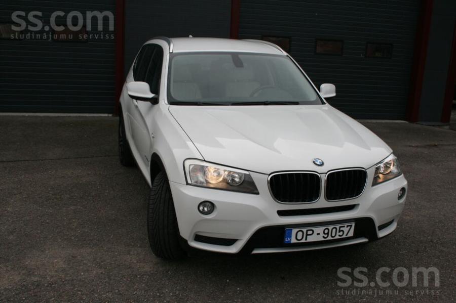 White BMW X3 2010 in Jelgava, with an engine capacity of 2.00 L and mileage of 222 thousand km for 7990 €, photo 3 on AUTOMOTO.COM.LV