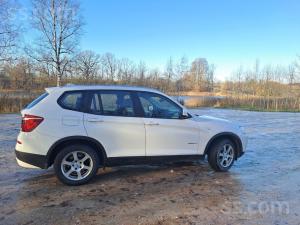 White BMW X3 2011 in Liepaja, with an engine capacity of 2.00 L and mileage of 239 thousand km for 8800 €, photo  on AUTOMOTO.COM.LV