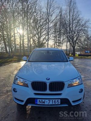 Balts BMW X3 2011 Liepāja, ar dzinēja tilpumu 2.00 L un nobraukumu 239 tūkst. km par 8800 €, foto 7 vietnē AUTOMOTO.COM.LV