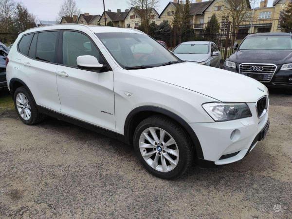 Balts BMW X3 2011 Panevēža, ar dzinēja tilpumu 2.00 L un nobraukumu 393 tūkst. km par 4500 €, foto 1 vietnē AUTOMOTO.COM.LV