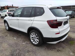 White BMW X3 2011 in Panevezys, with an engine capacity of 2.00 L and mileage of 393 thousand km for 4500 €, photo 8 on AUTOMOTO.COM.LV