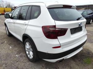 White BMW X3 2011 in Panevezys, with an engine capacity of 2.00 L and mileage of 393 thousand km for 4500 €, photo 9 on AUTOMOTO.COM.LV