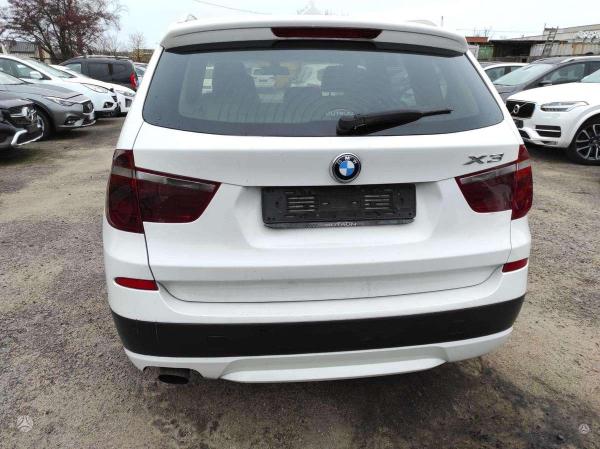 Balts BMW X3 2011 Panevēža, ar dzinēja tilpumu 2.00 L un nobraukumu 393 tūkst. km par 4500 €, foto 10 vietnē AUTOMOTO.COM.LV
