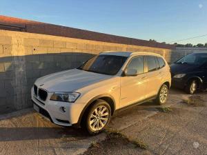 White BMW X3 2011 in Panevezys, with an engine capacity of 2.00 L and mileage of 393 thousand km for 4500 €, photo 35 on AUTOMOTO.COM.LV